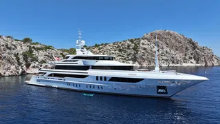 56m Benetti motor yacht Aelia receives further €1.5M price drop
